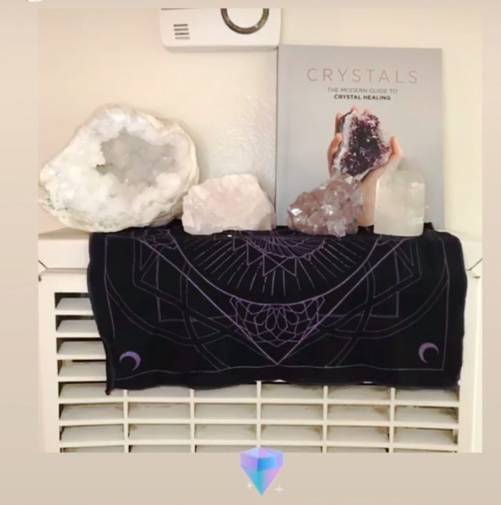 Sacred Spaces - Energetically Clearing Your Home and Making Your Space ...